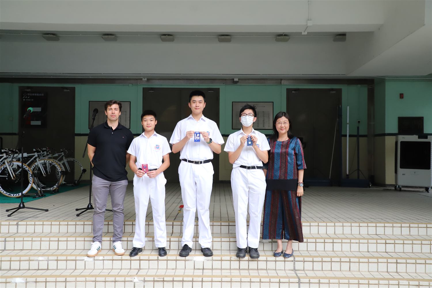 English Corner VIP Award Presentation